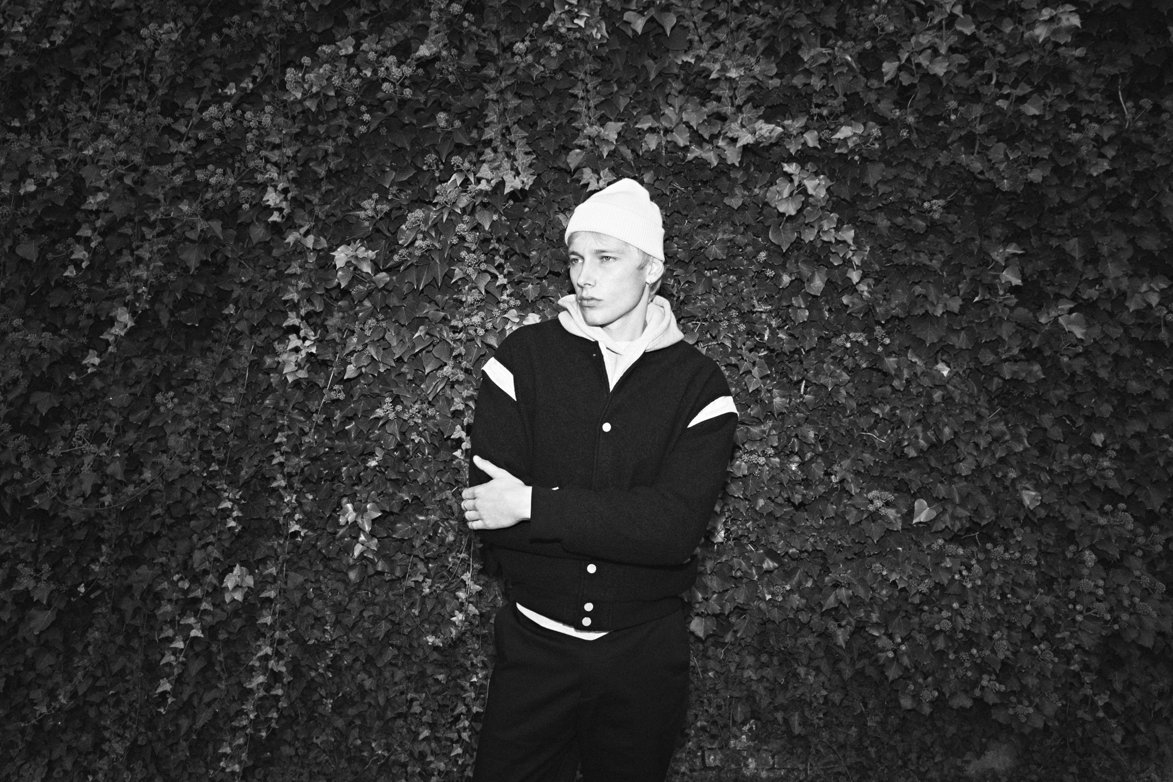 Chevignon: Men's Fashion, Sweatshirts, Jackets, Leathers, Down Jackets